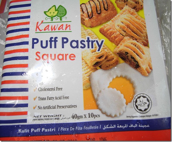 Nik & Papan Kekuncinya: :: Kawan Puff Pastry Square